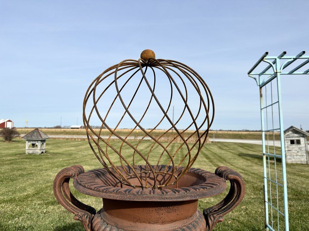 Amelia Wrought Iron Topiary - Metal Flower Trellis