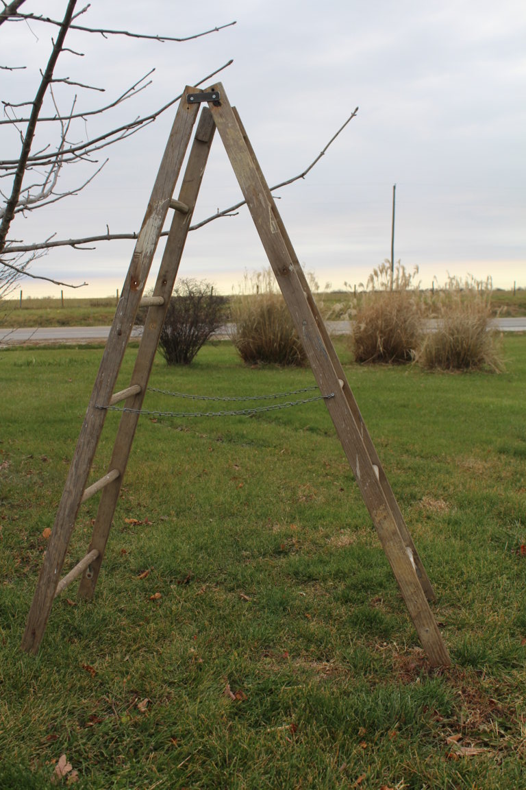 Vintage Ladder Christmas Tree - Ready To Decorate