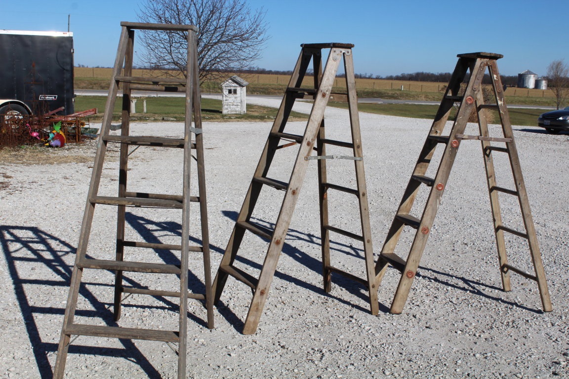 Vintage Wooden 6 Step Ladder - Rustic Display - No Shelf
