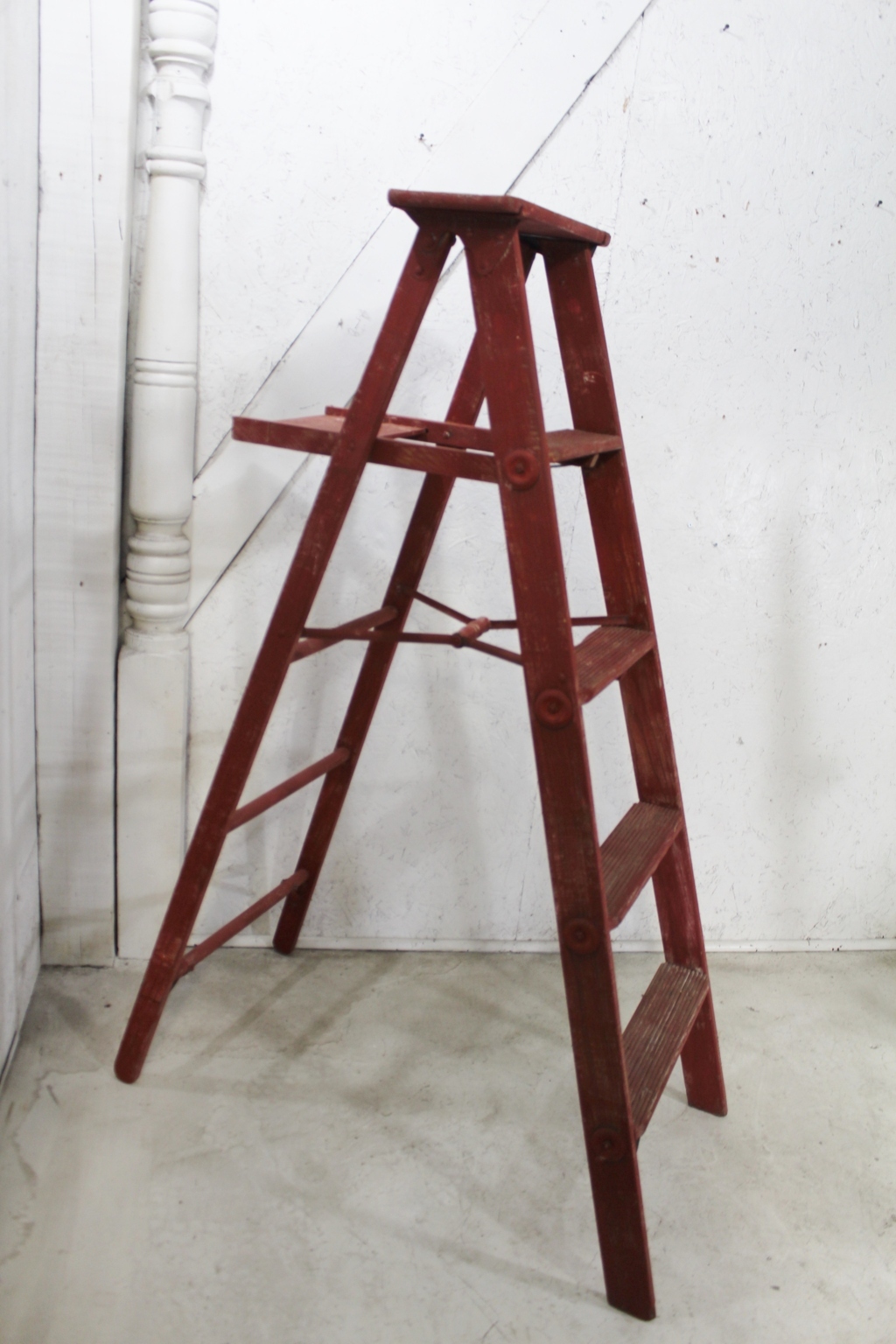 Wooden 5' Vintage Rusty Red Step Ladder For Home Decor