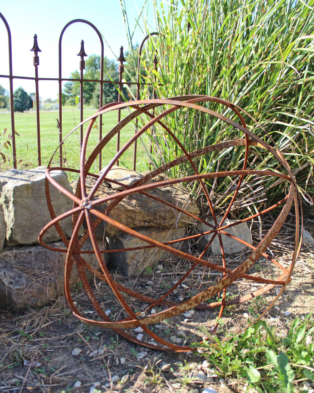 Wrought Iron 24" Strap and Rod Garden Ball