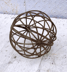 8" Garden Sphere Ball Topiary - Wire Frame