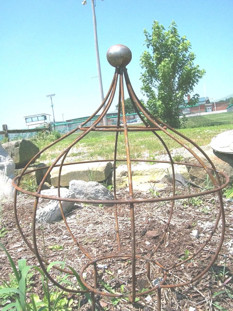 Wrought Iron Large Bob Topiary - Sphere Plant Support