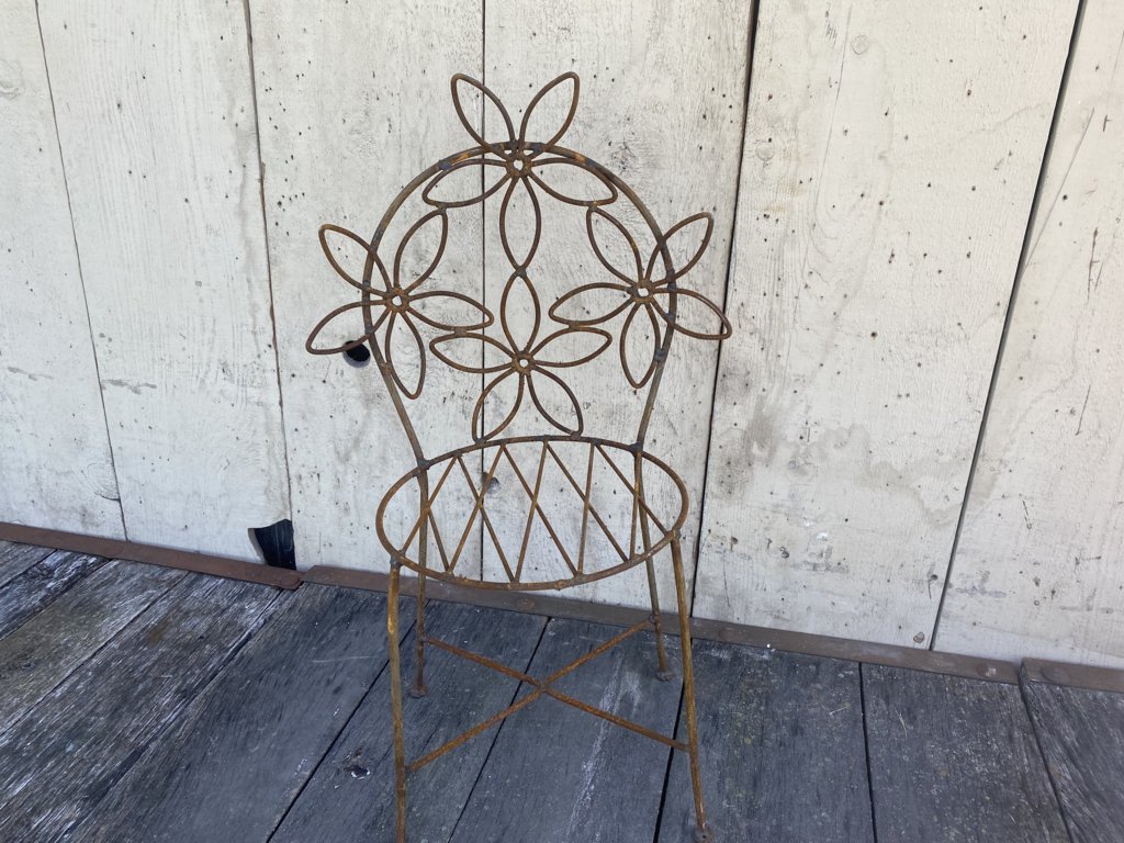 Wrought Iron Small Daisy Chair Patio Furniture