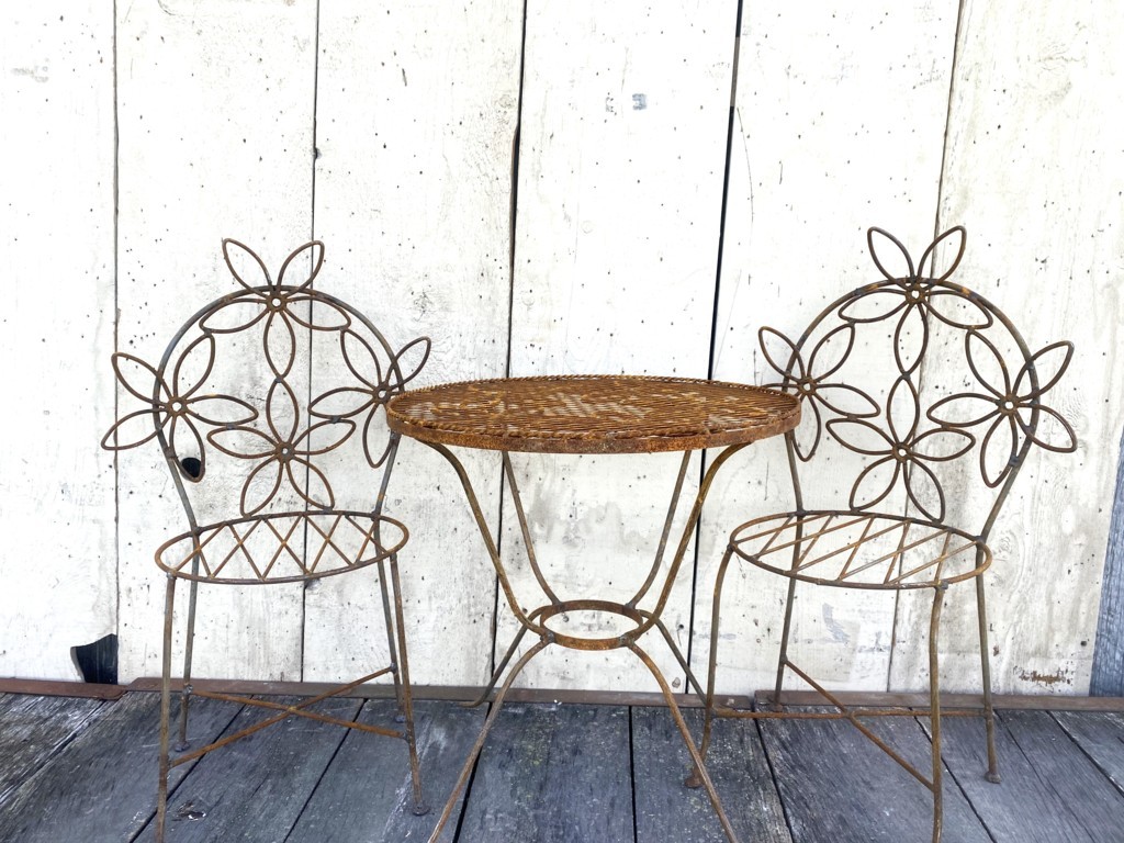Wrought Iron Small Daisy Chair Patio Furniture