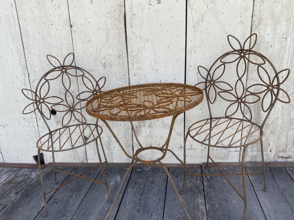 Wrought Iron Daisy Table Patio Furniture