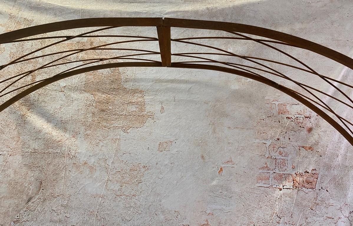 Wrought Iron Criss Cross Circle Arbor - Flower Garden Arch