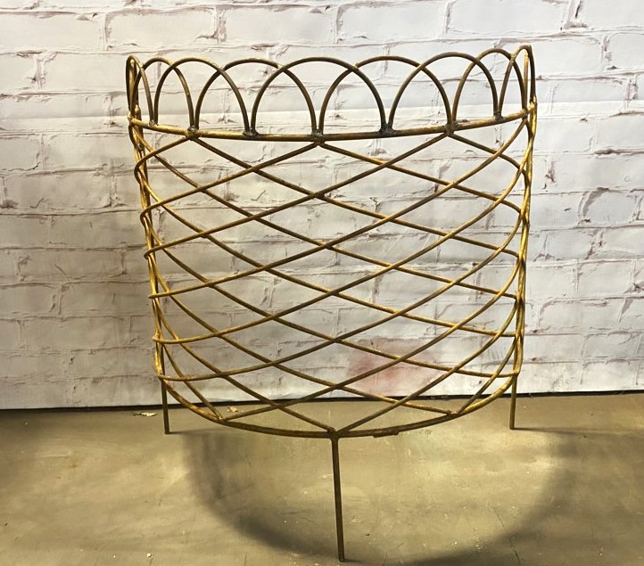 Wrought Iron Circle Garden Edging Fence