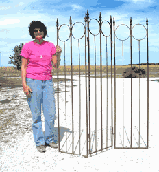 Wrought Iron Circle Folding Garden or Privacy Screen