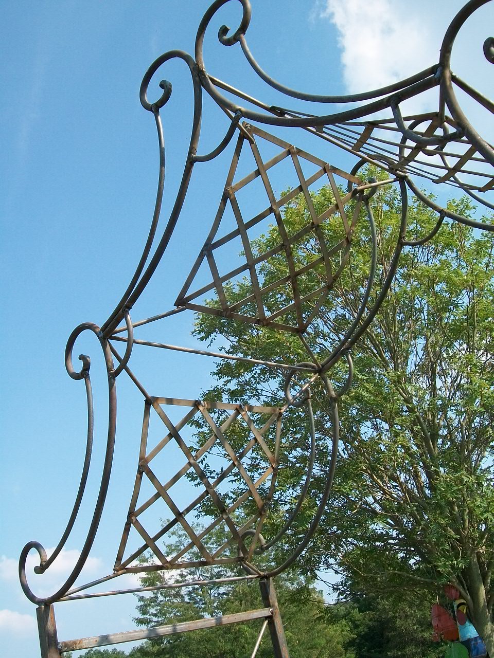 Wrought Iron Curl Drape Arbor - Heavy Arch