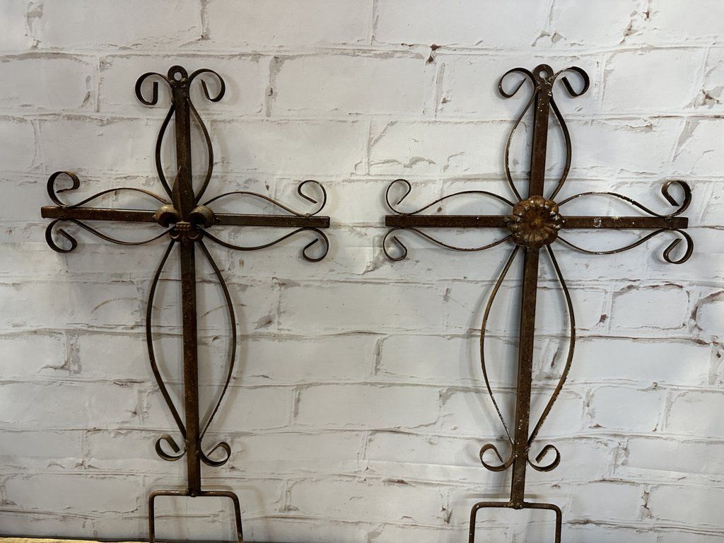Wrought Iron Decorative Cross Yard Ornament- Cemetary