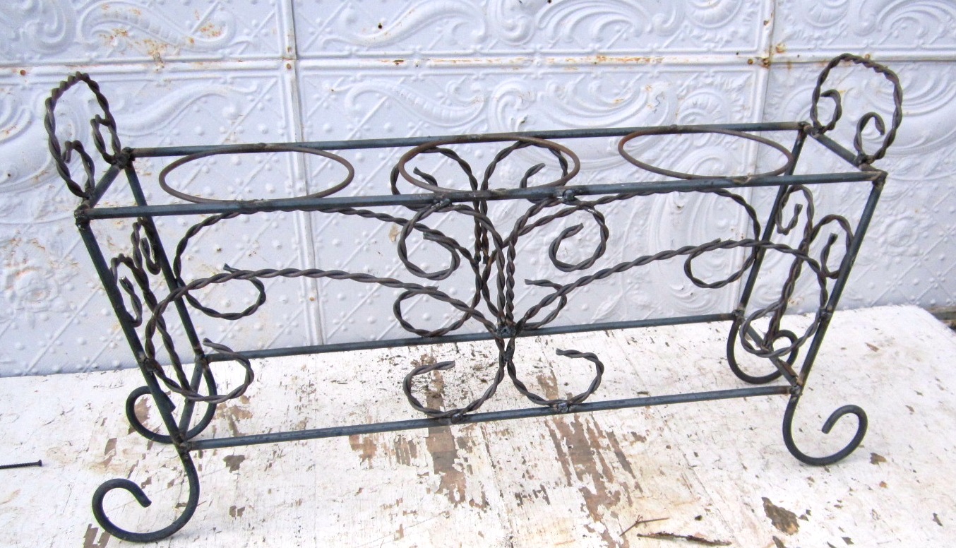 Wrought Iron Garden 32.5" Pot Holder - Holds 3 Clay Pots