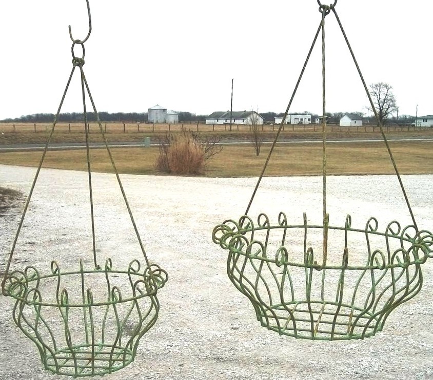 Wrought Iron Georgian Hanging Planter Basket in 2 Sizes