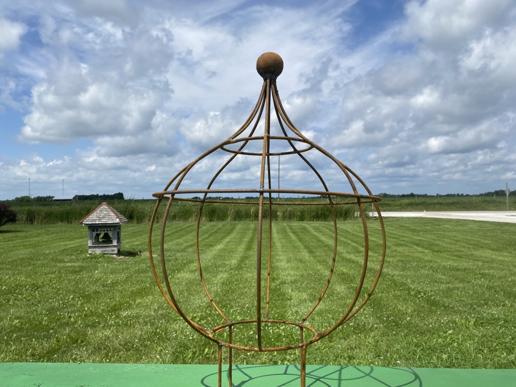 Wrought Iron Large Bob Topiary - Sphere Plant Support