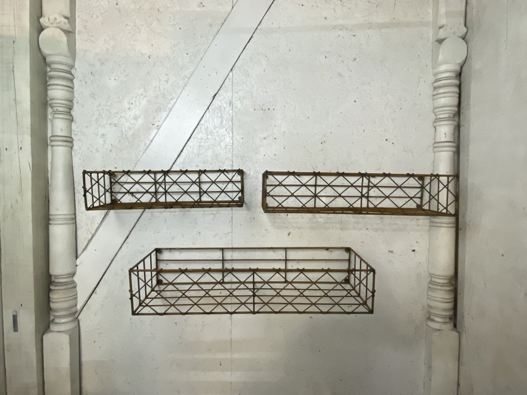 Wrought Iron Med Cottage Window Box Decorative Container