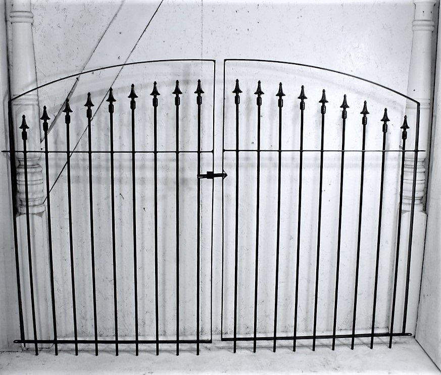 Wrought Iron Metal All Spear Entry Gate - 4' T x 6' W