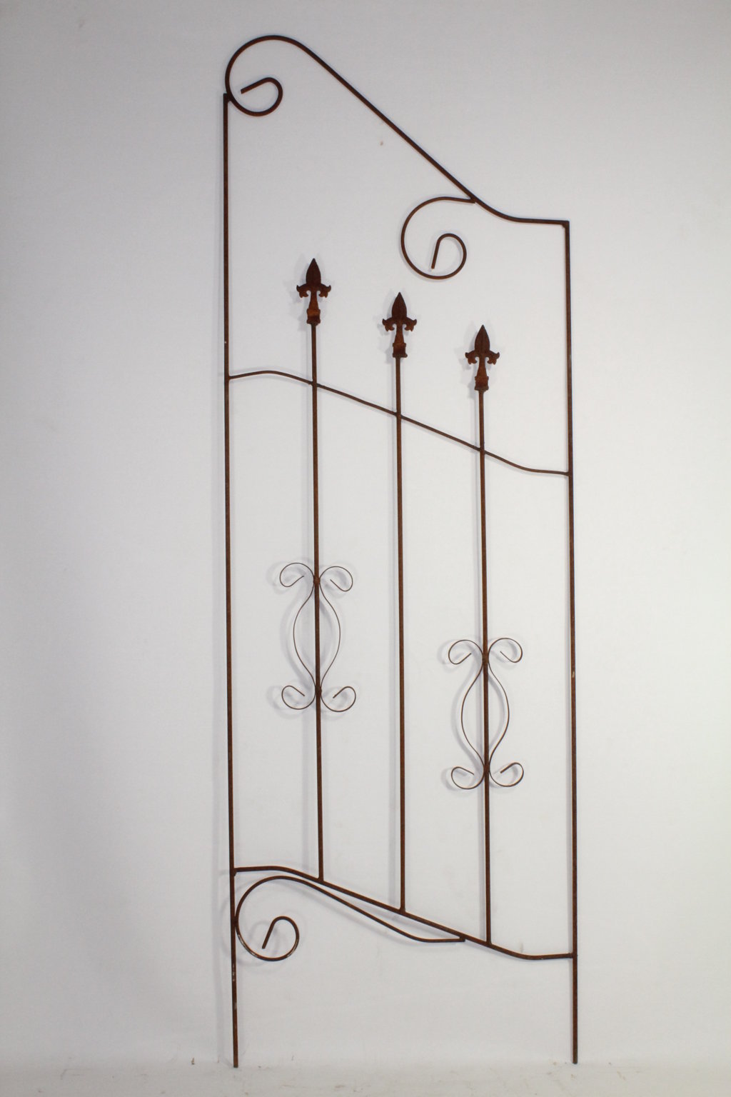 Wrought Iron Musical Note Trellis Pair Plant Support