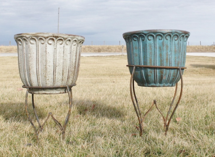 Wrought Iron Plant Holders in 3 Sizes Pot Holders