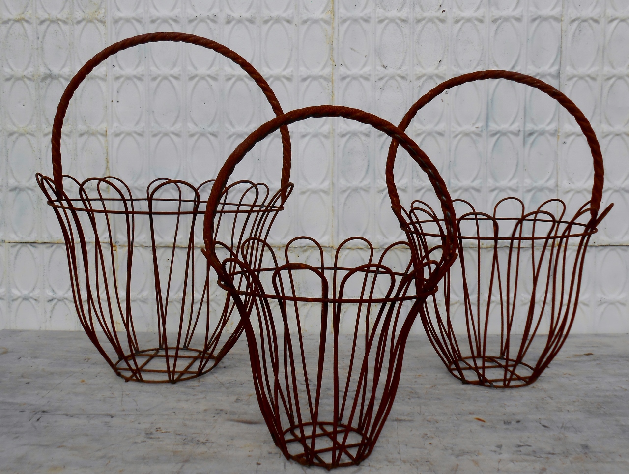 Wrought Iron Round Rope Handle Baskets 3 Sizes