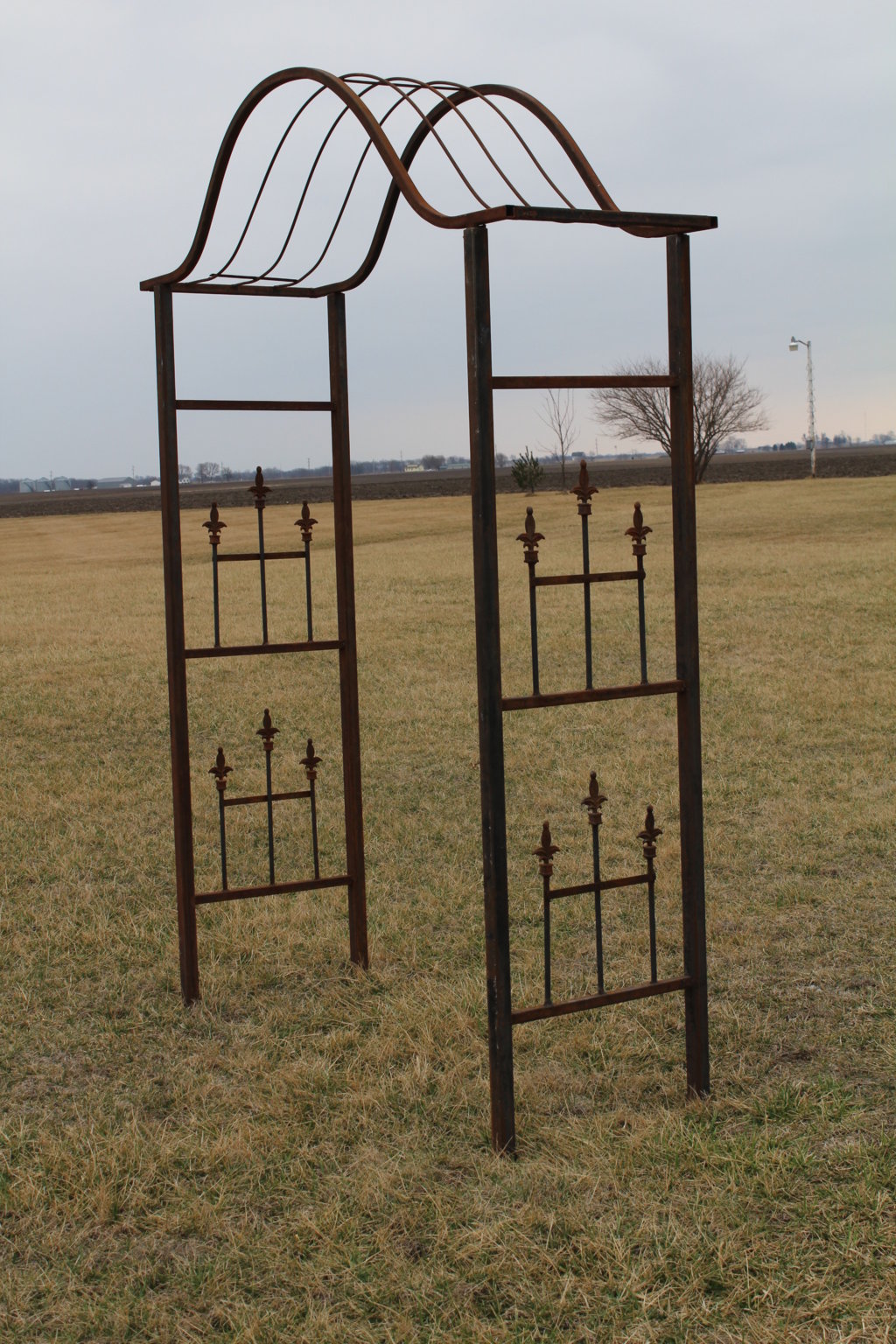 Wrought Iron Sandusky Arbor Garden Arch Trellis