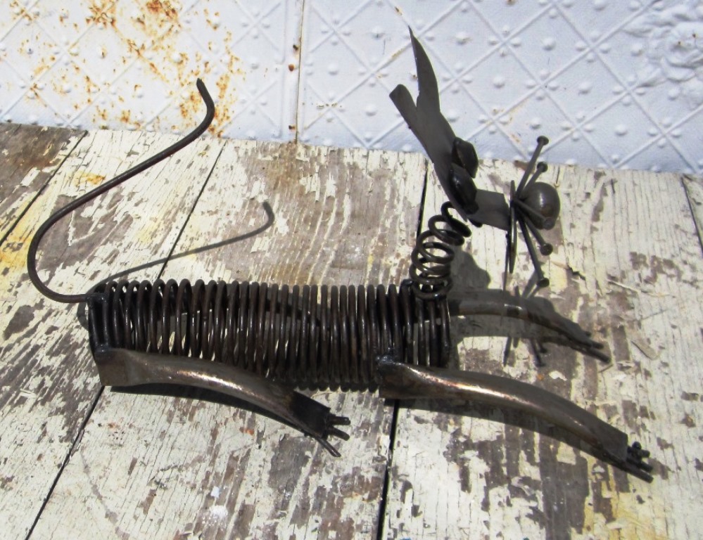 Wrought Iron Sitting Spring Cat