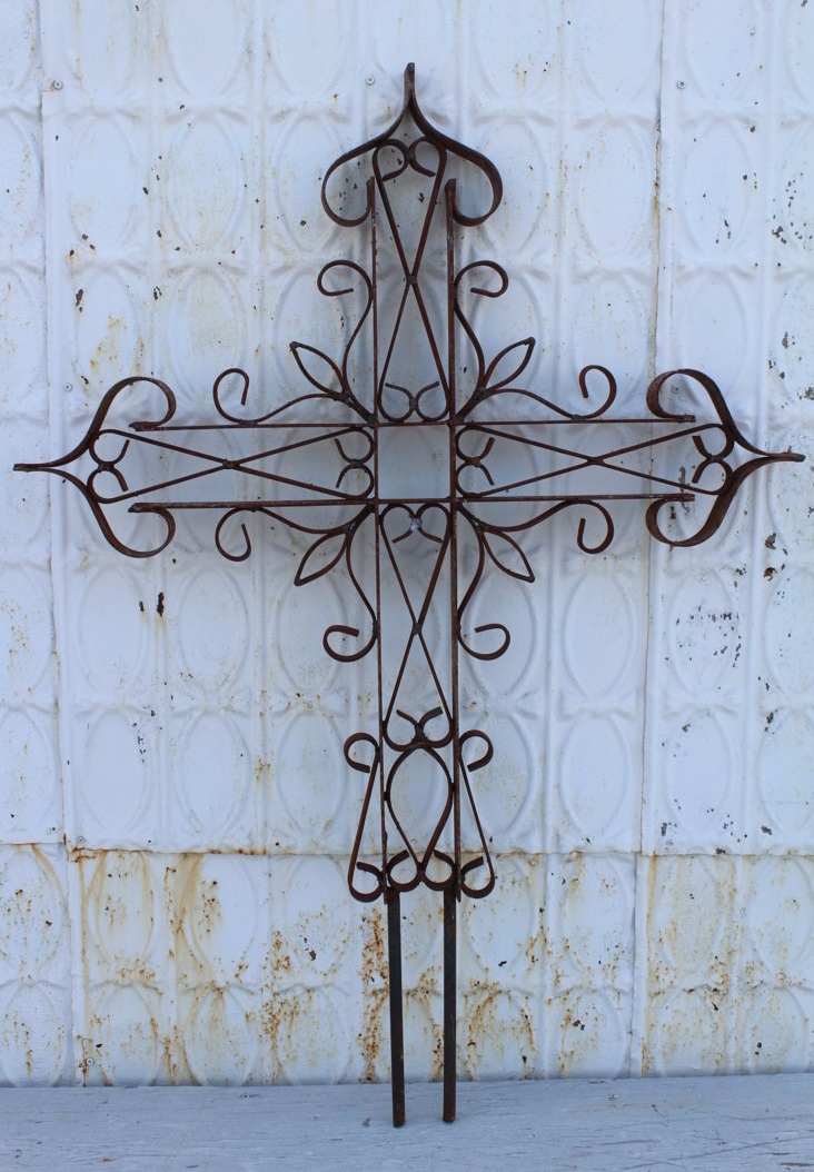 Wrought Iron Small Cross - Yard Ornament - Cemetery Decoration