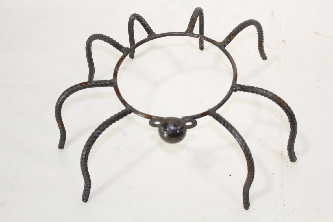 Wrought Iron Small Spider Gazing Ball Holder Plant Stand
