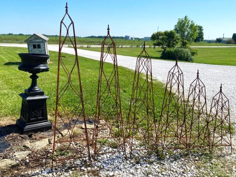 Wrought Iron Square Finial Flower Trellis - 7 Sizes