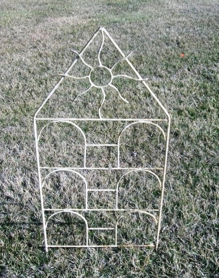Wrought Iron Sun Trellis - Flower Garden Trellis
