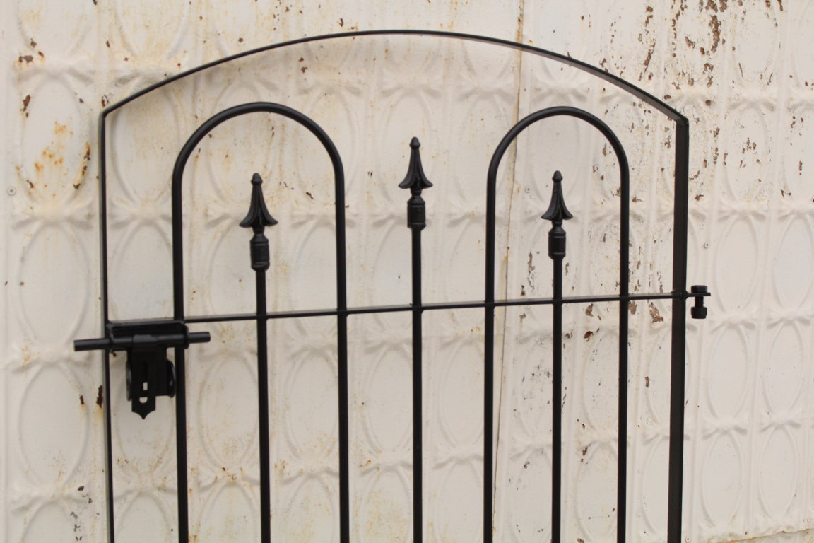 Wrought Iron Traditional Gate 36"t For 30" Opening