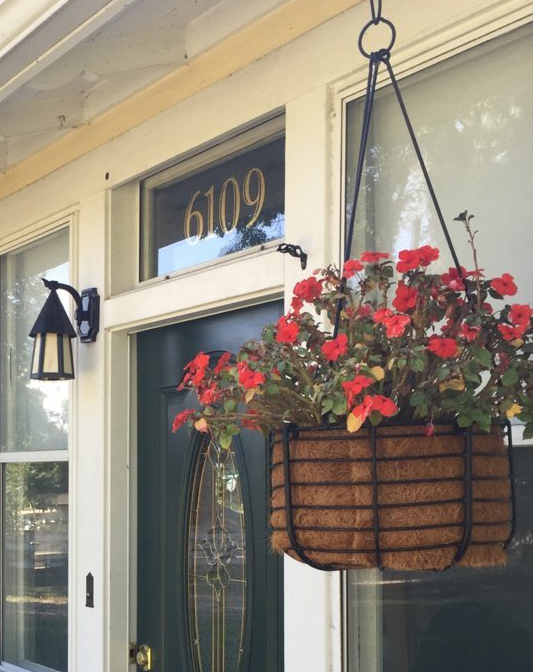 Wrought Iron Victorian Hanging Baskets in 3 Sizes