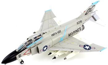 Hobby Master HA19049 F-4B Phantom II Model, VMFA-122, USMC
