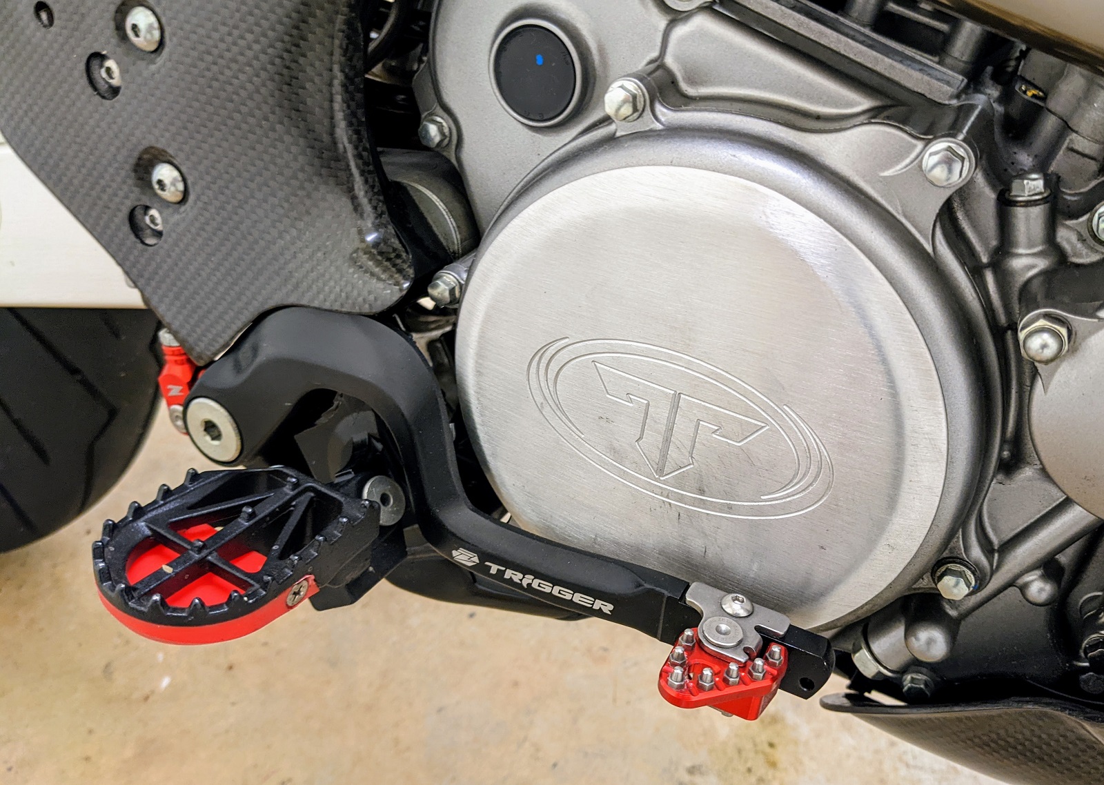 DRZ400S DRZ400SM Zeta Trigger Rear Brake Pedal Red