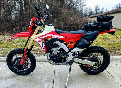 Giant Loop MoJavi Saddlebags