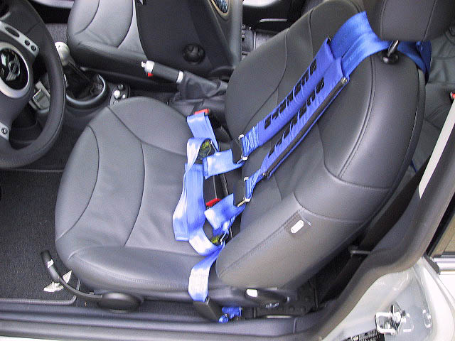 Schroth Rallye 4 Quick Fit Harness for MINI Cooper