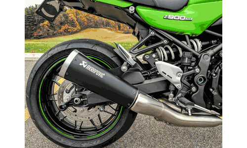 Z900RS Akrapovic Slip-On Muffler