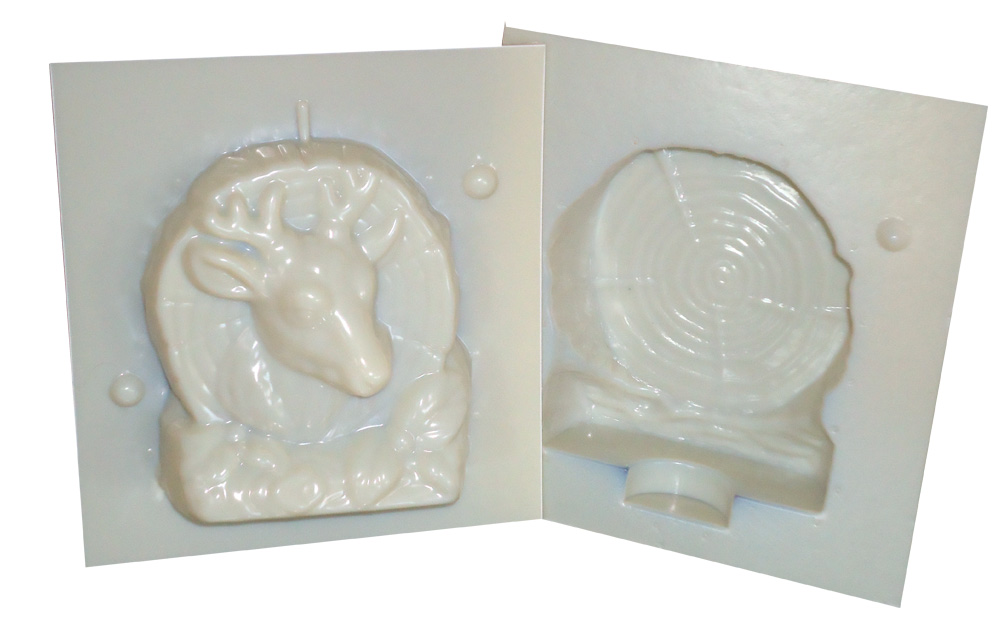 DEER HEAD ON LOG CANDLE MOLD (4