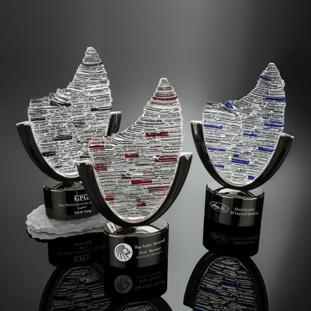Scimitar art glass sculpture award with free engraving|TrophyCentral