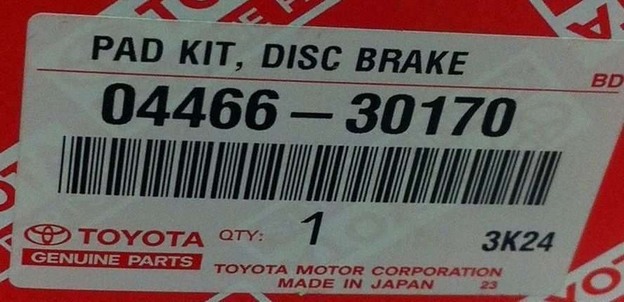 Brakes - Lexus Genuine IS300 Rear Brake Pads
