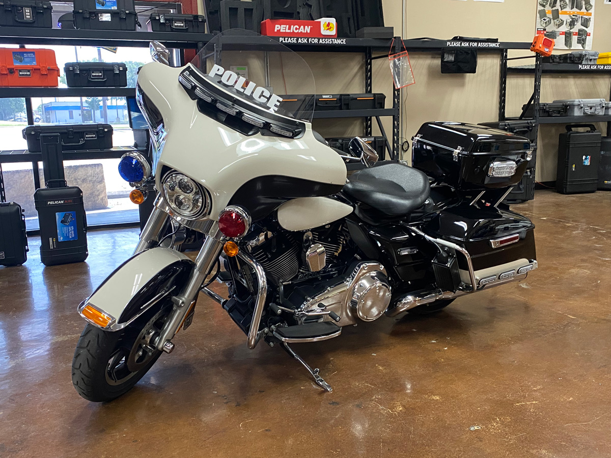 SOLD 2015 Harley Davidson Police Motorcycle - 2,800 Miles from SWPS.com