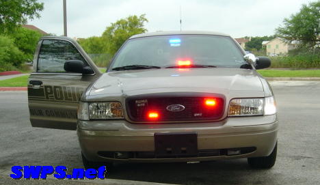 Front View - 04 P71 Police Interceptor Grille LED Lights from SWPS.com