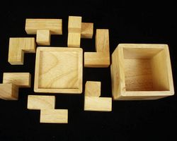 Soma Cube Craftsman Edition