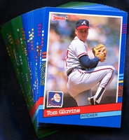 Atlanta Braves Baseball Card Team Sets
