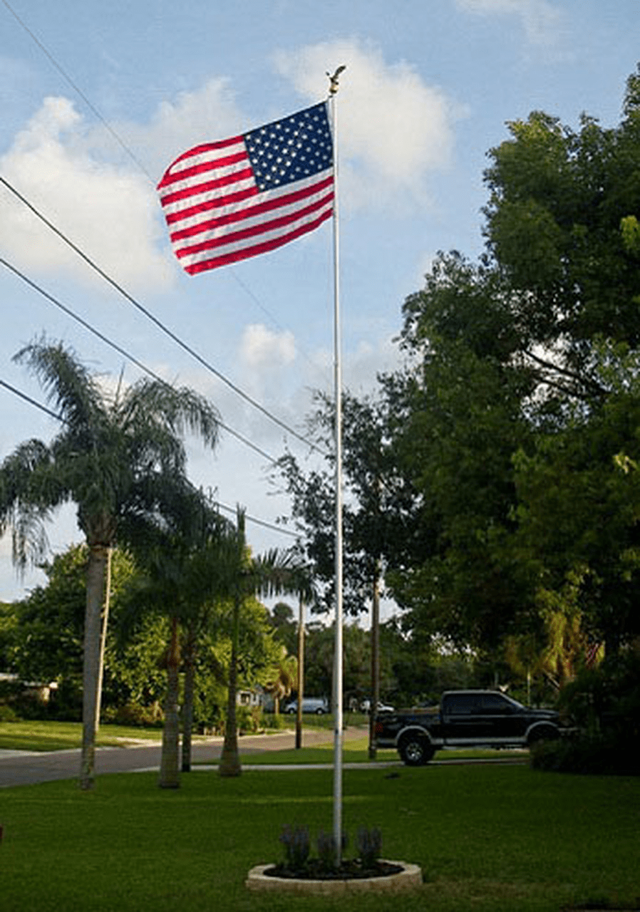 Telescoping Flagpoles