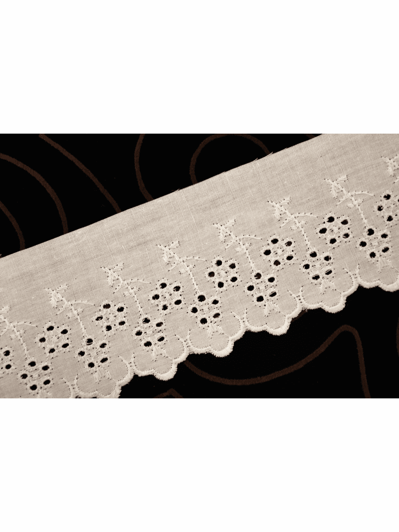 3" Off-White Floral Eyelet Lace Trim #lace-180
