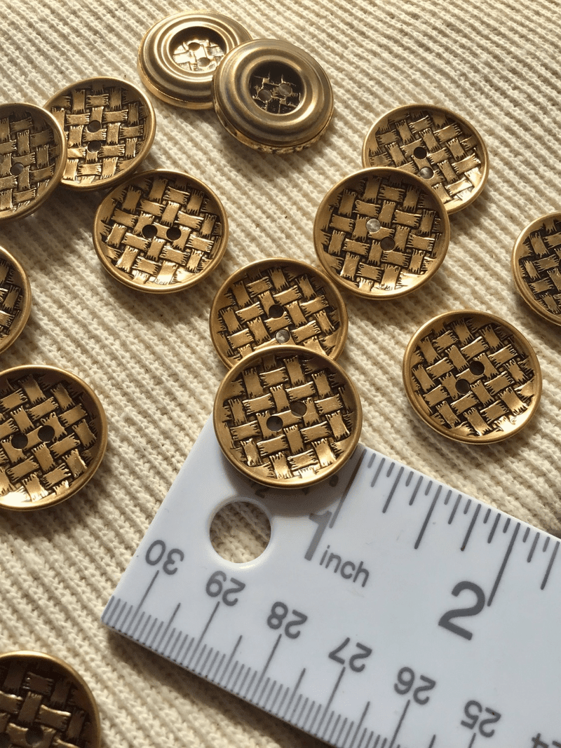 Designer Basket Weave 2 Hole 15/16" (23mm) 36L Vintage Gold Metal ...