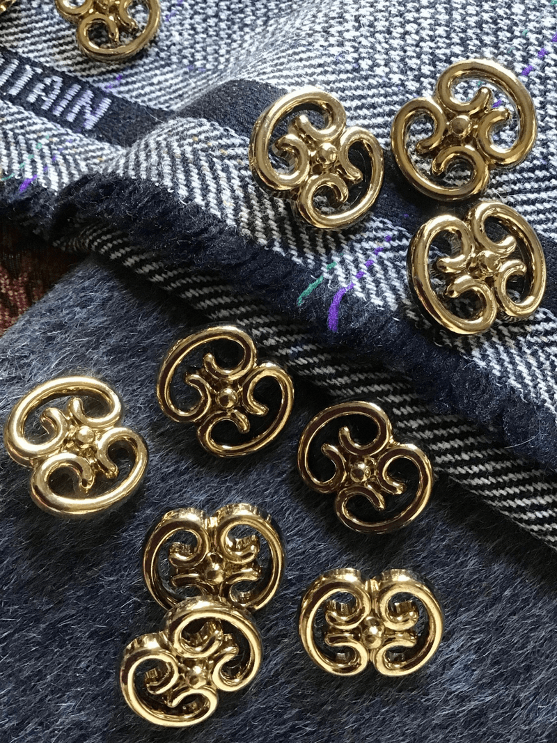 Gold Metallic Shank Fashion Button 7/8" x 1" (21mm x 25mm) Vintage Gold ...