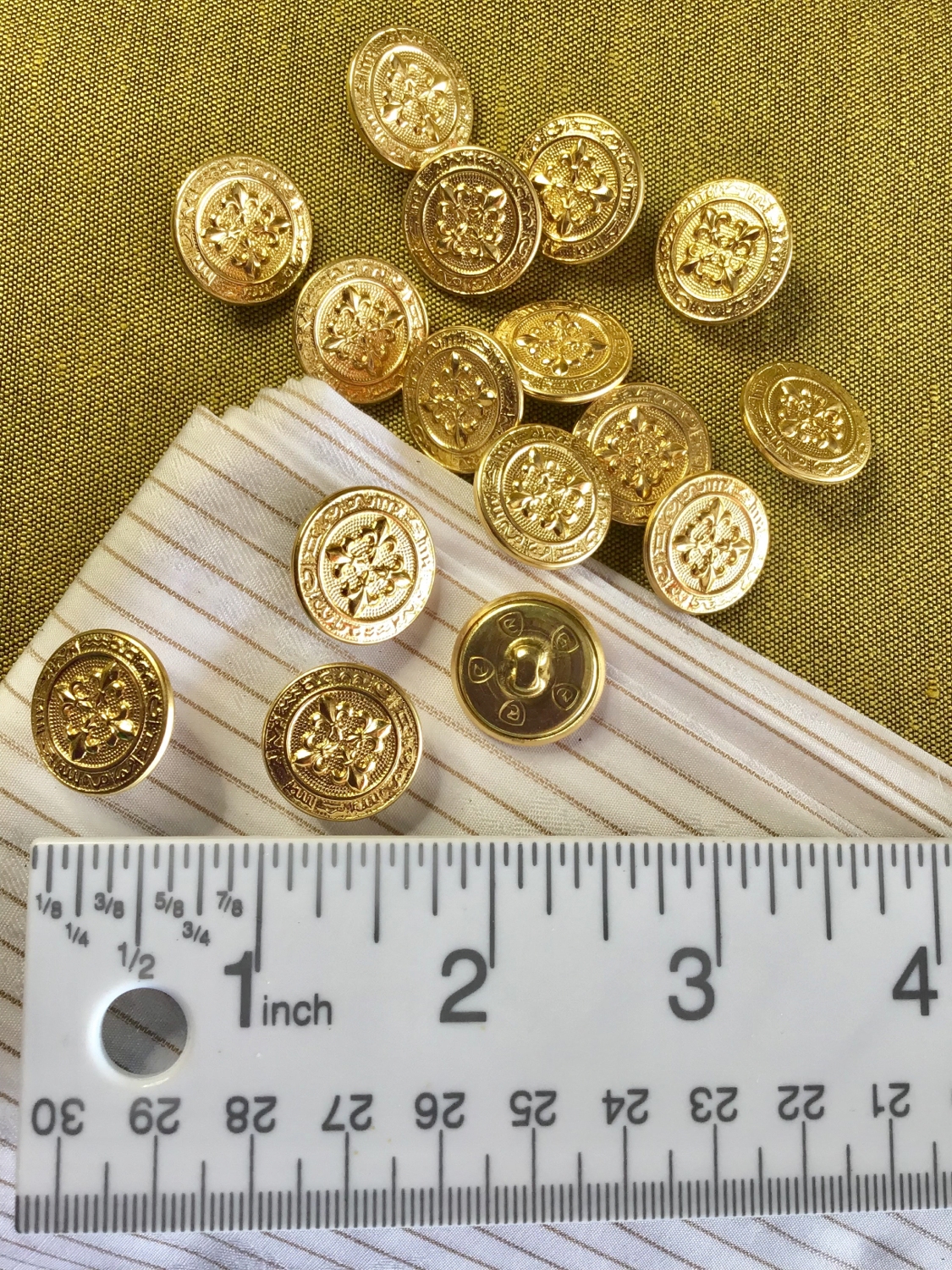 Metal Gold Shank Button 3/4" (19mm) 30L Vintage Crest Blazer Buttons #832