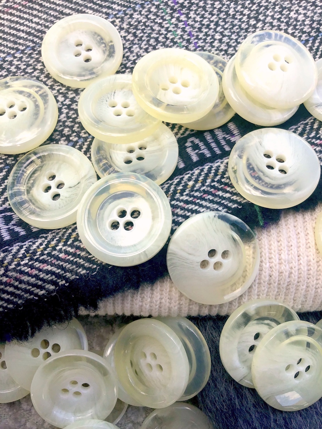 Milky White Italian 4 Hole Clear Buttons 1" (25mm) 40L Sewing Buttons #1070