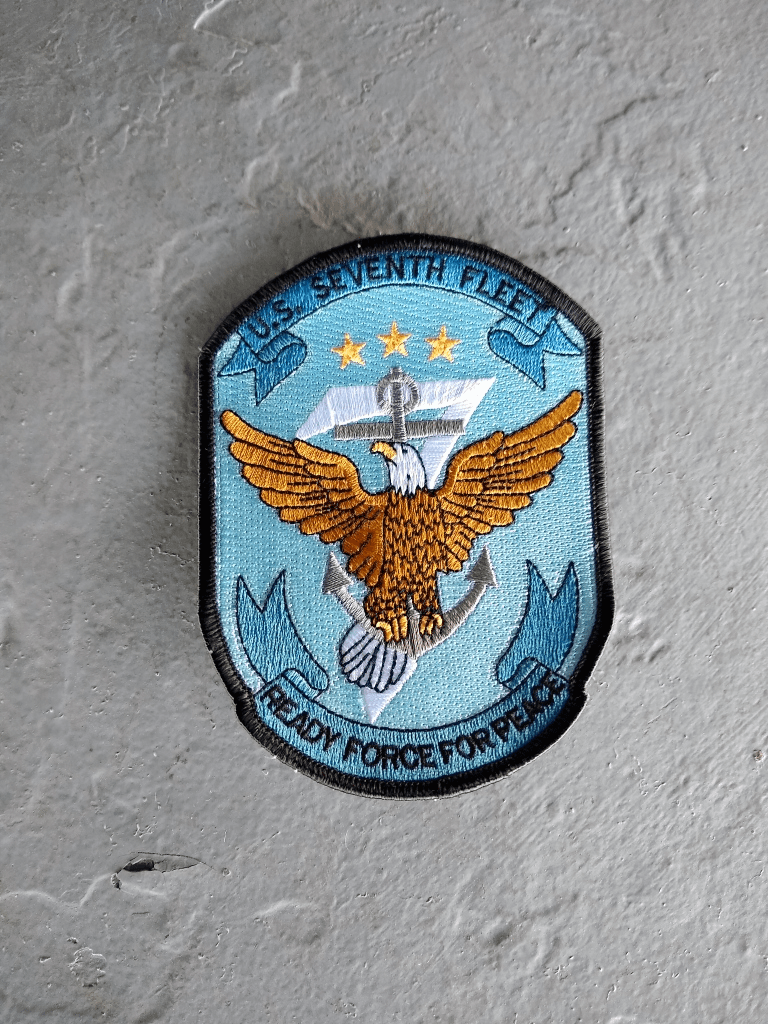 ACCESSORIES & SOUVENIRS